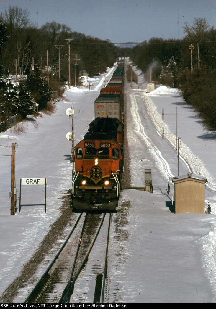 BNSF 6850